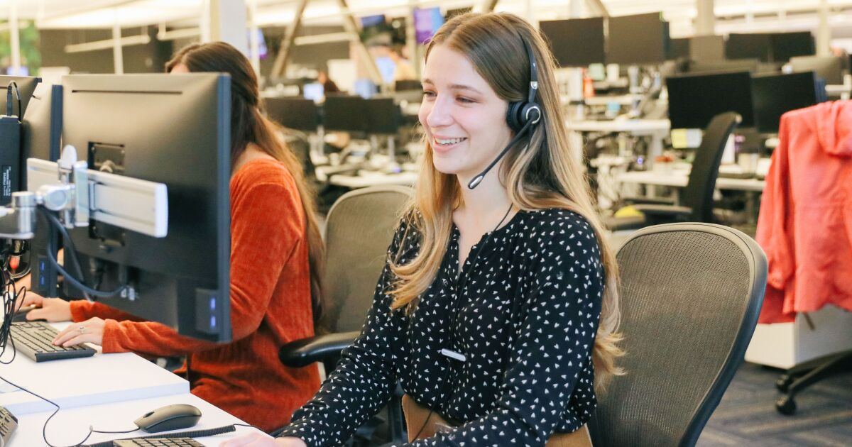 About Wayfair | A Customer Service Team That Has Your Back - Every Step ...